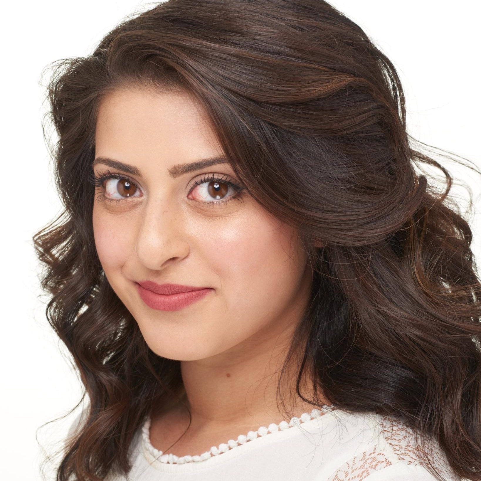 Hannah Fernandes | Artist